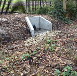 Mur de tête en béton armé - SPILLWAY OUTFALL - CPM Group Ltd - préfabriqué