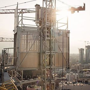 Monte-charge pour fortes charges - SBL 2000 - GEDA GmbH - pour chantier ...