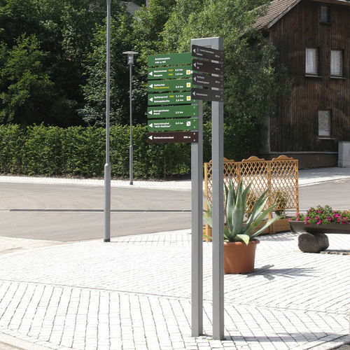 Mât pour signalisation routière - SOPHIE M I - LEIPZIGER LEUCHTEN - en ...