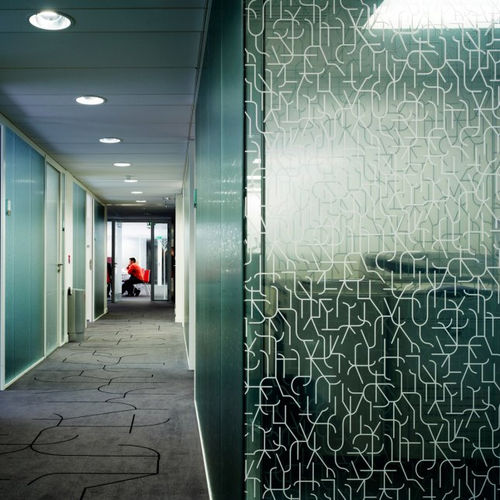 Film décoratif à motifs découpés - THE DIGITAL CUTTING - GLACE CONTROLE ...