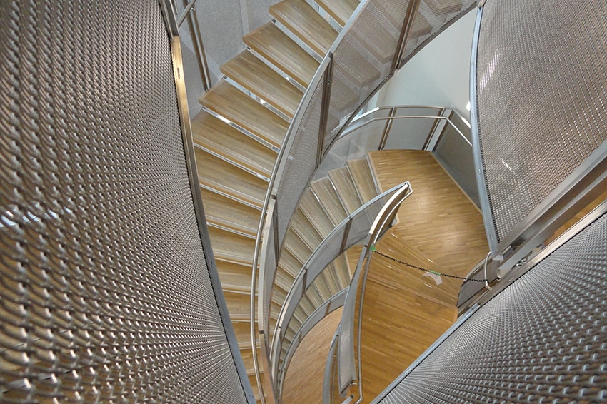 Résilles métalliques pour l'architecture. - 59302 Oelde, Germany ...